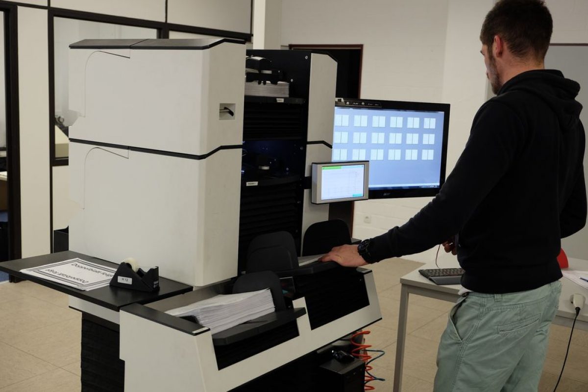 Scandienstleister Saga setzt Inotec-Scanner »Scamax 8x1« ein - ECMGUIDE